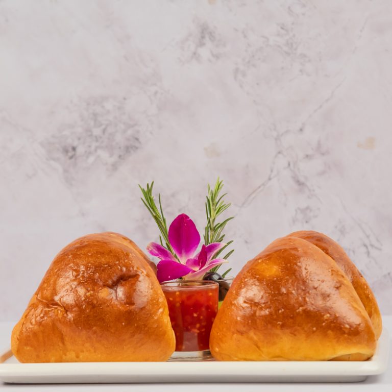 Fish Bun (06 Nos) : Cinnamon Grand Colombo