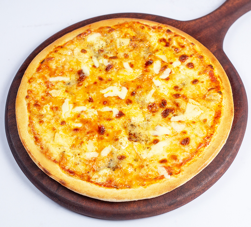 Pizza Quatro Fromaggi : Cinnamon Grand Colombo
